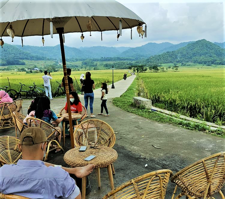 Yogyakarta, Geblek Menoreh View3, Photo @geblekmenorehview | Indonesia ...